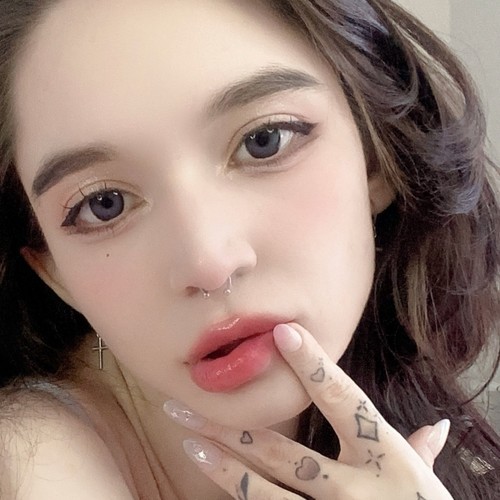Peachyyankii Likey